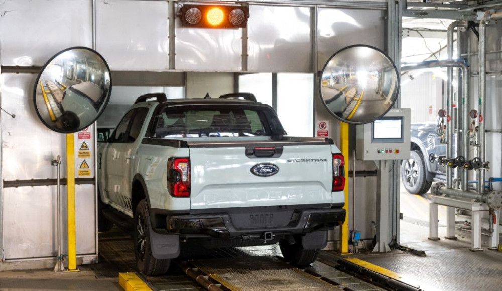 Next Gen Ford Ranger and Everest Revealed | Blog | CHANGECARS